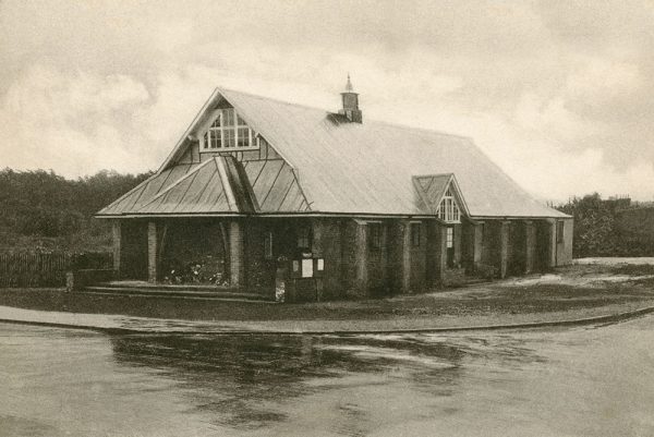 The First Platt Memorial Hall – Platt War Memorial